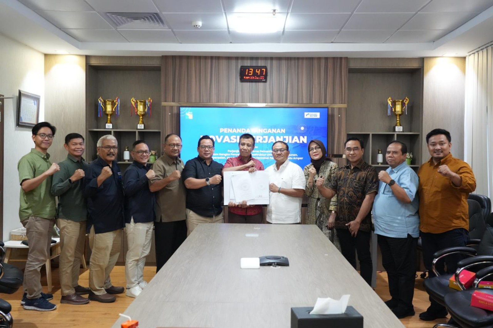 BP Batam Teken Novasi Perjanjian untuk Pengelolaan Terminal Peti Kemas ...